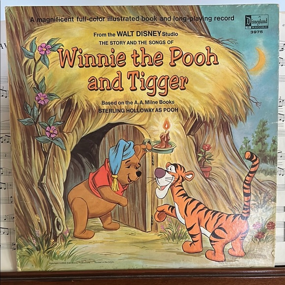Disney | Media | Disney Winnie The Pooh And Tigger Illustrated Book ...